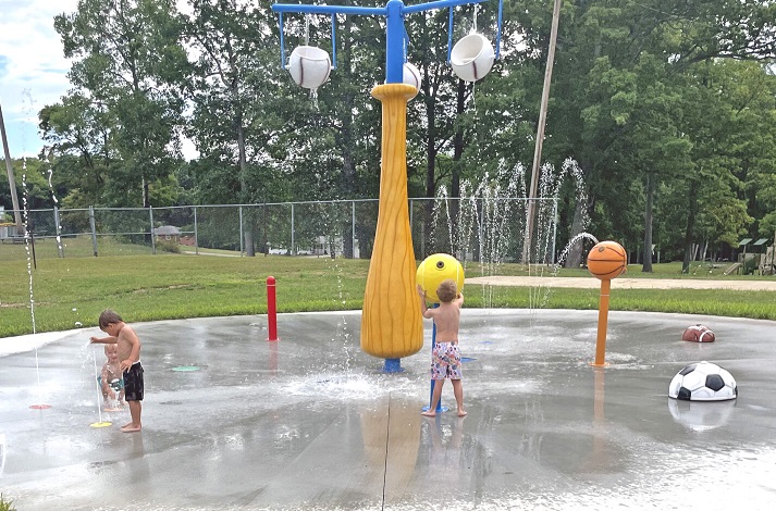 Emlenton Splash Pad opens – Venango Extra.com