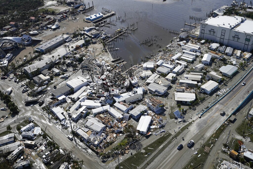 Hurricane Ian heads for Carolinas after pounding Florida – Venango ...