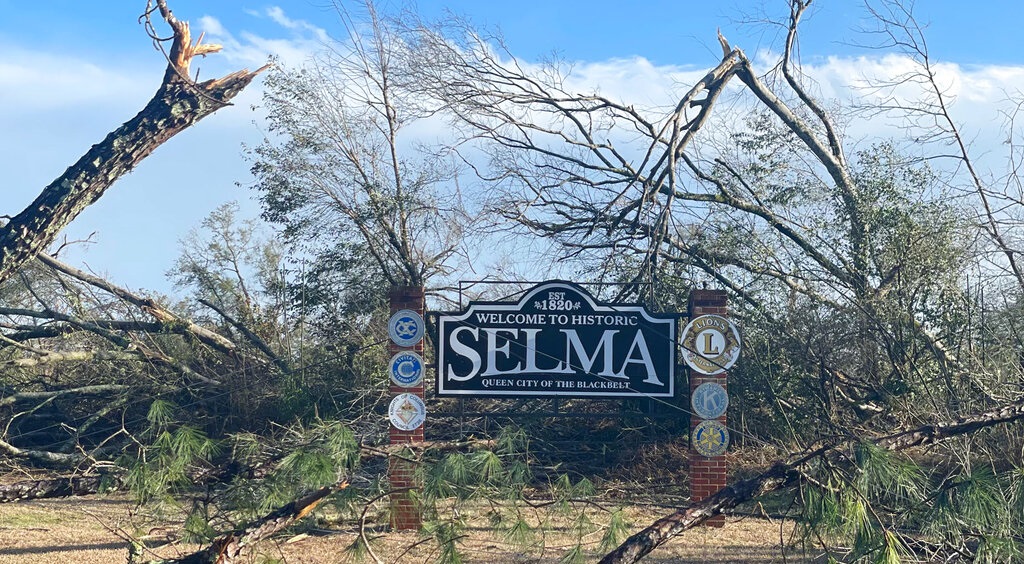 Tornado hits Selma, Alabama; 7 deaths reported across South – Venango ...