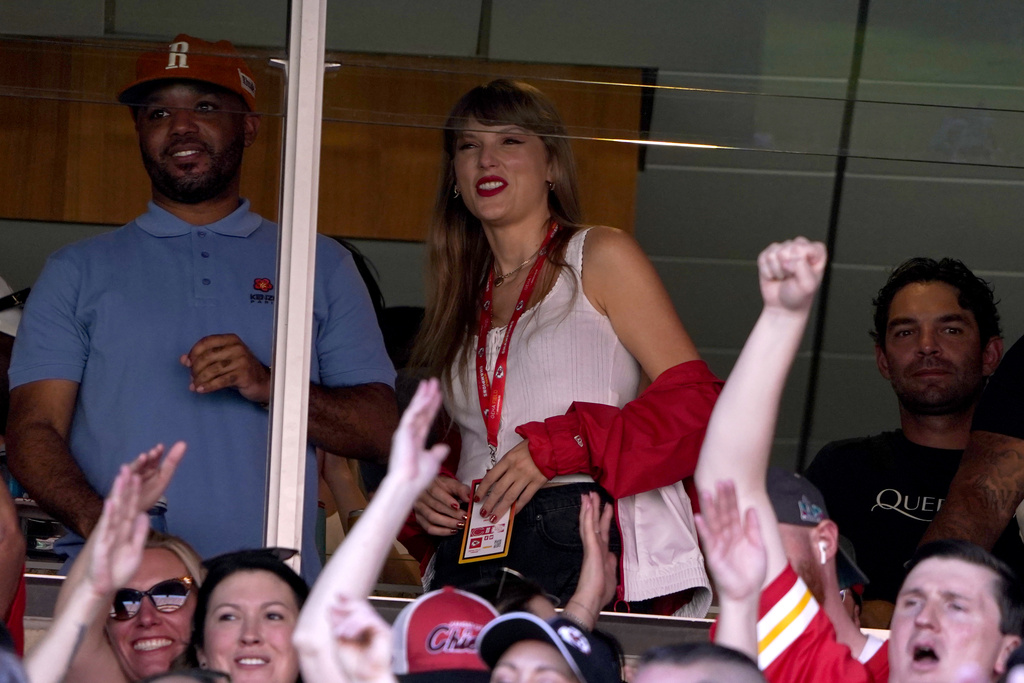 Analysis: Thriving NFL benefits most from Taylor Swift-Travis Kelce ...