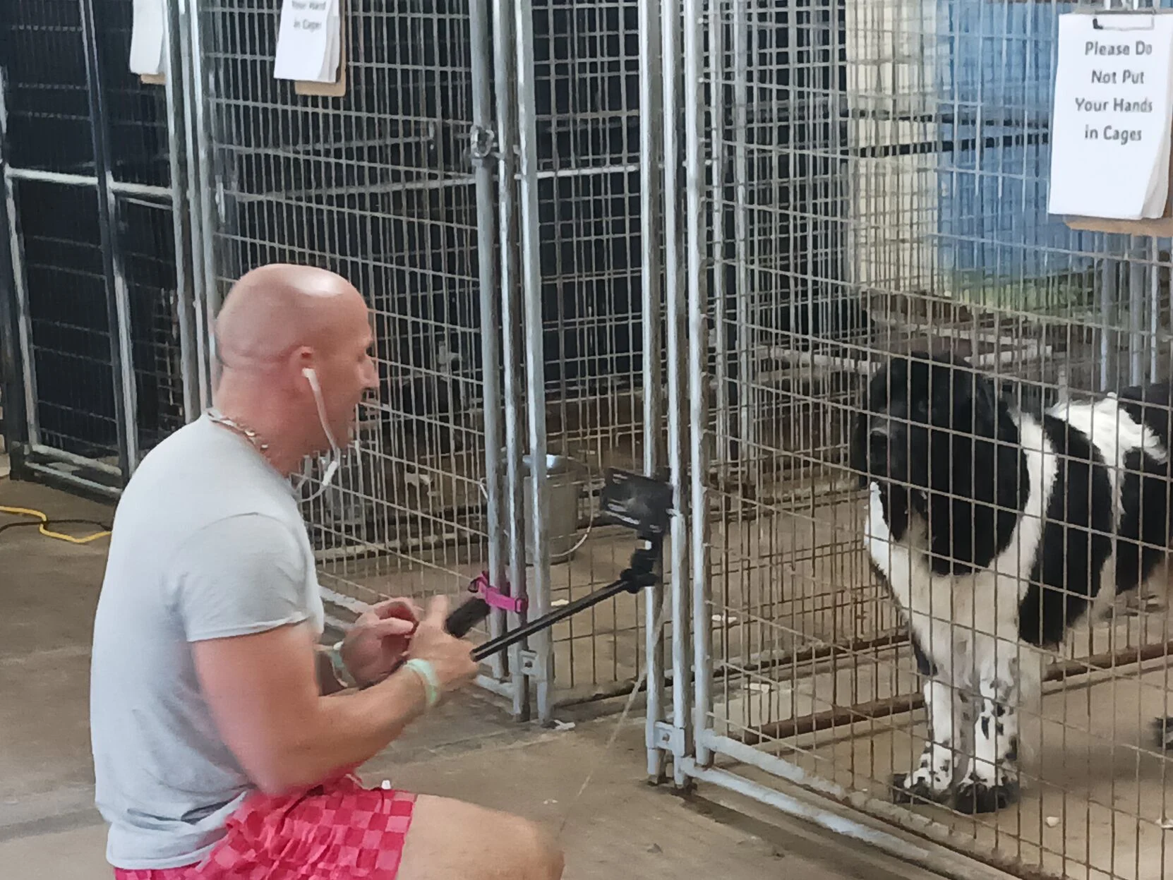 National advocate for shelter animals stops at Precious Paws Animal ...